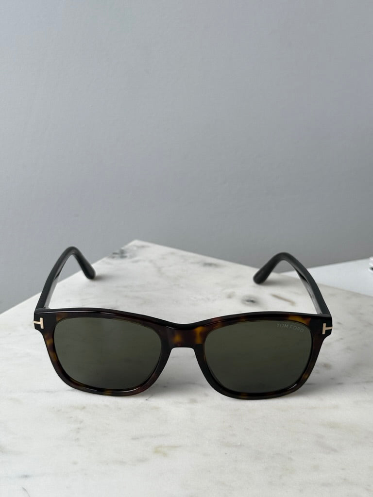 Tom Ford Eric FT0595 Sunglasses in Havana Brown – Designer Daydream